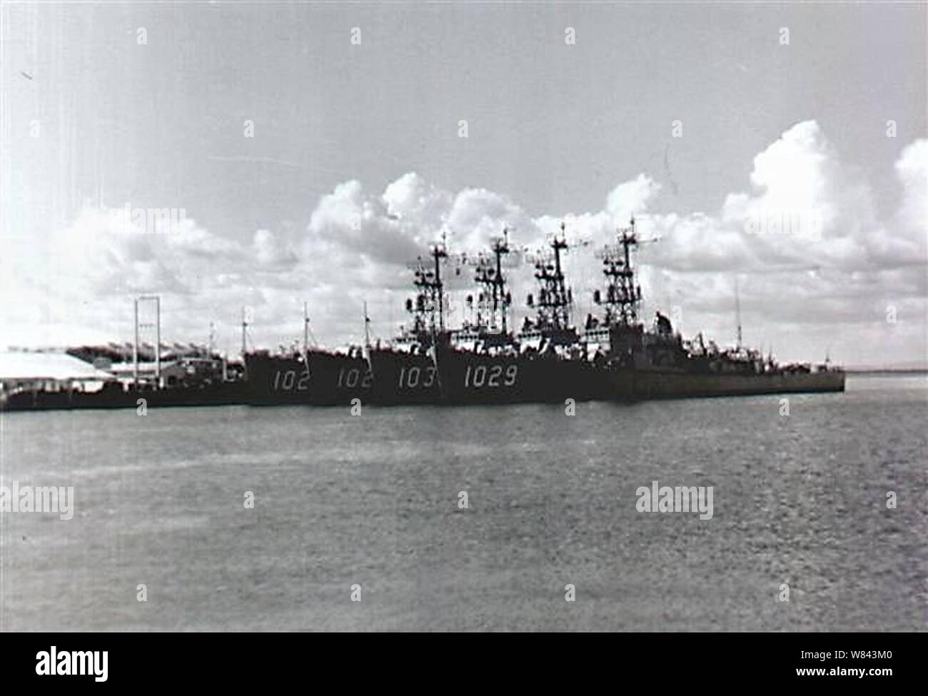 Dealey-class destroyer escorts at Guantanamo Bay in 1961 Stock Photo ...