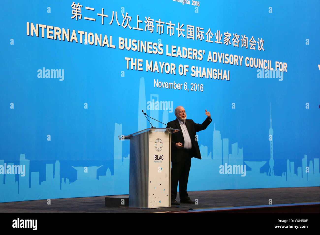 Executive editor hi-res stock photography and images - Alamy