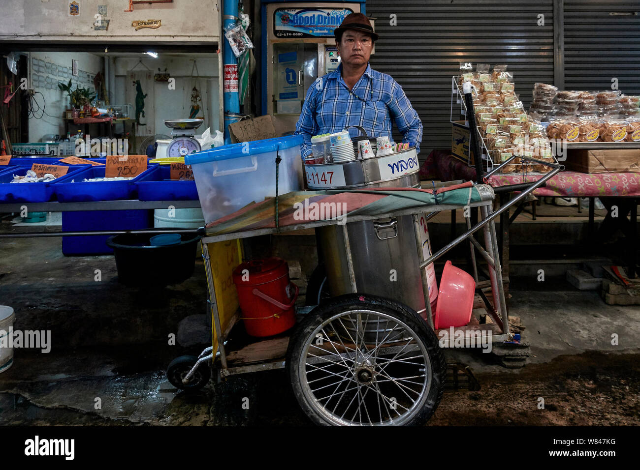 Thailand cold drinks hi-res stock photography and images - Alamy