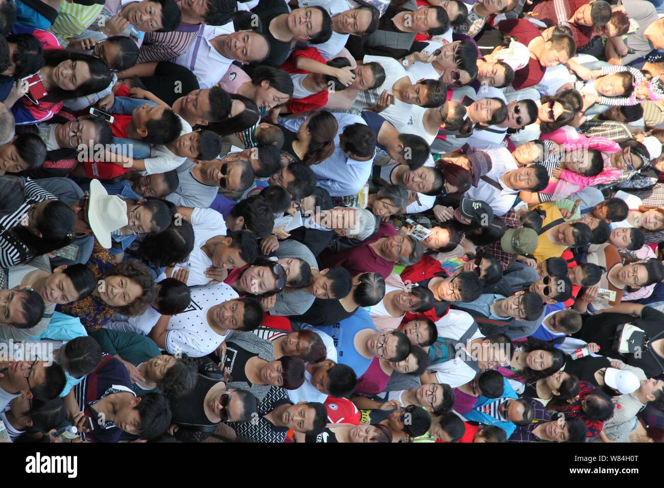 Tourists crowd the Huangcheng Xiangfu, the manor of Emperor Kangxi of ...