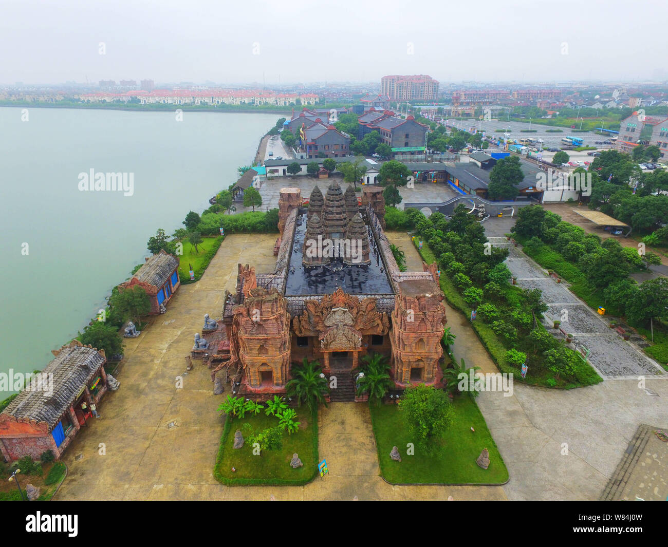 Zhejiang landmarks hi-res stock photography and images - Alamy