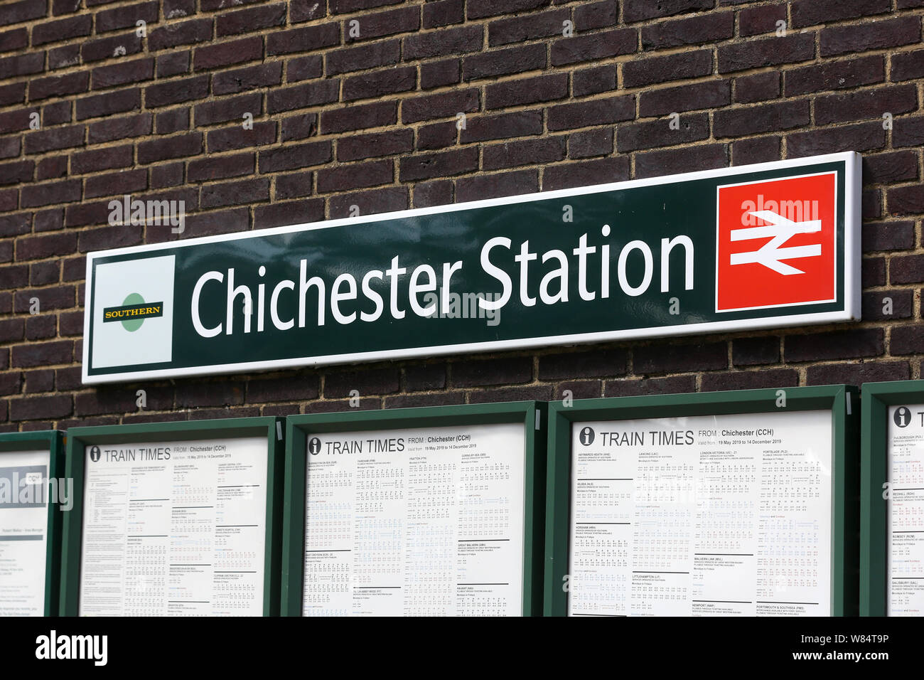 Chichester rail station hi-res stock photography and images - Alamy