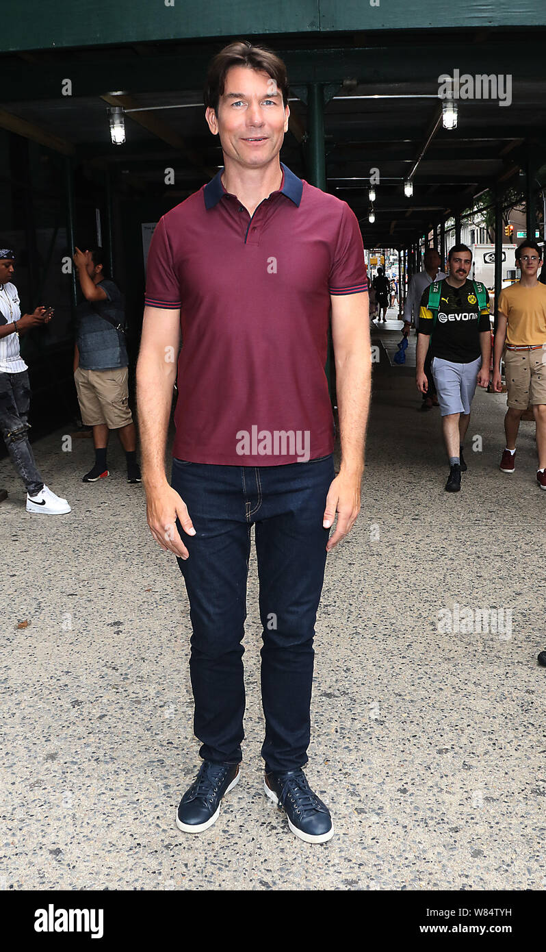 Jerry build hi-res stock photography and images - Alamy