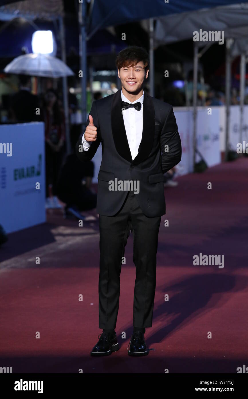 South Korean singer Kim Jong-gook arrives at the red carpet for the ...