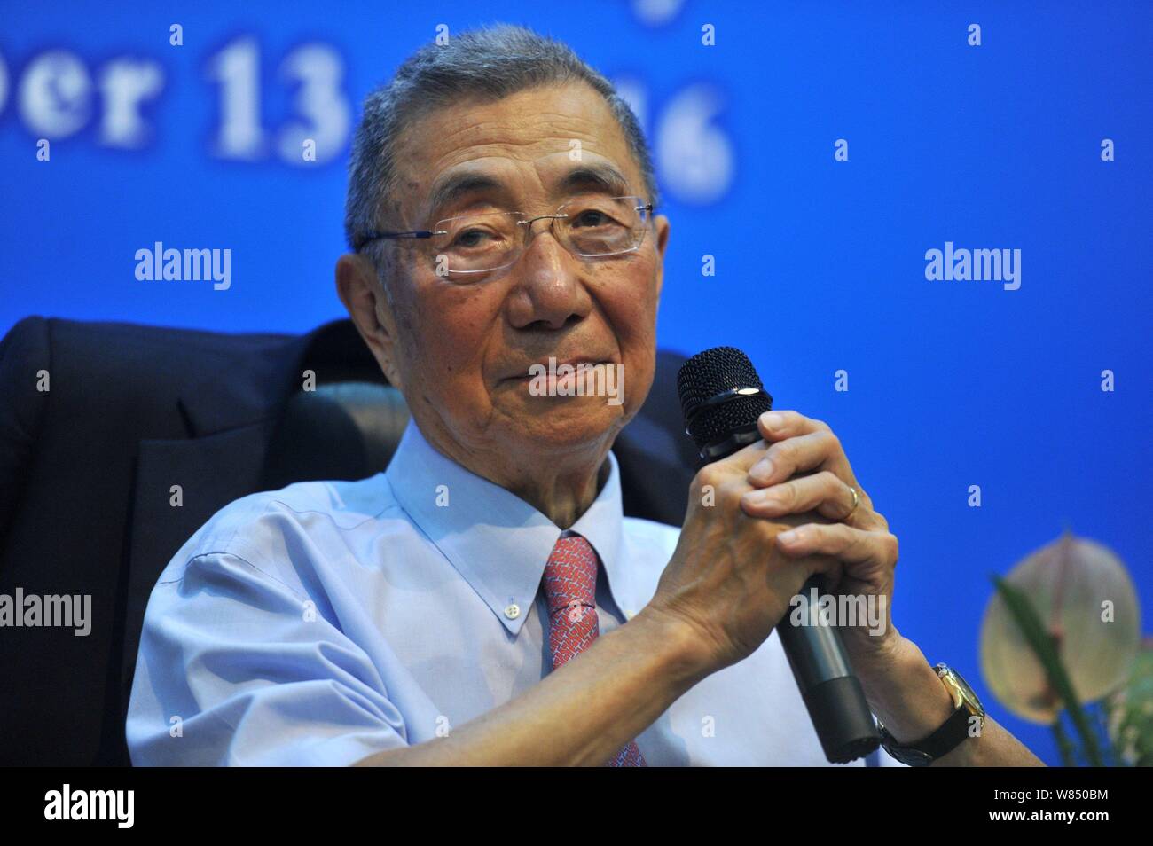 American physicist Samuel Chao Chung Ting, who received the Nobel Prize ...