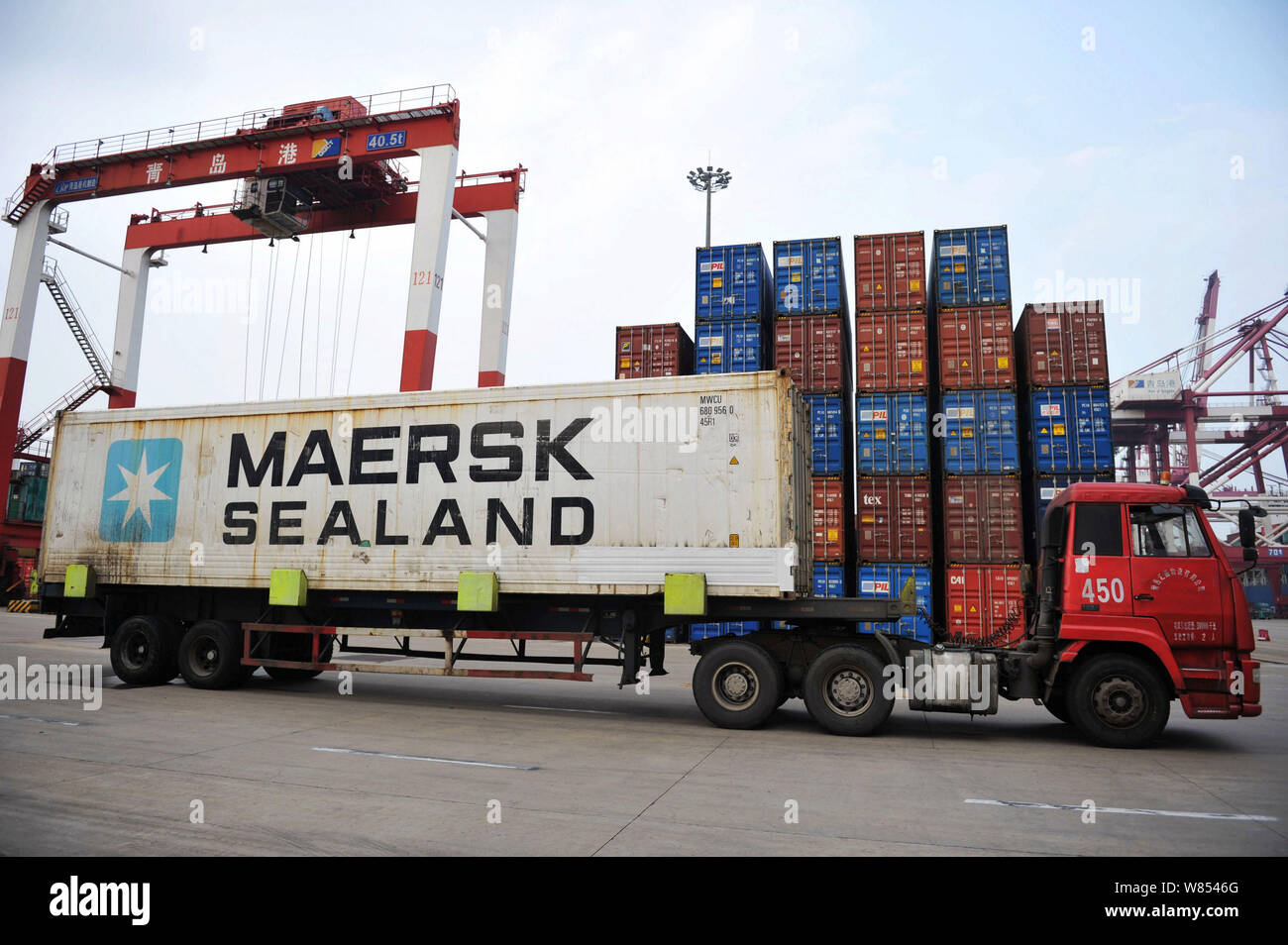 Maersk container truck hi-res stock photography and images - Alamy
