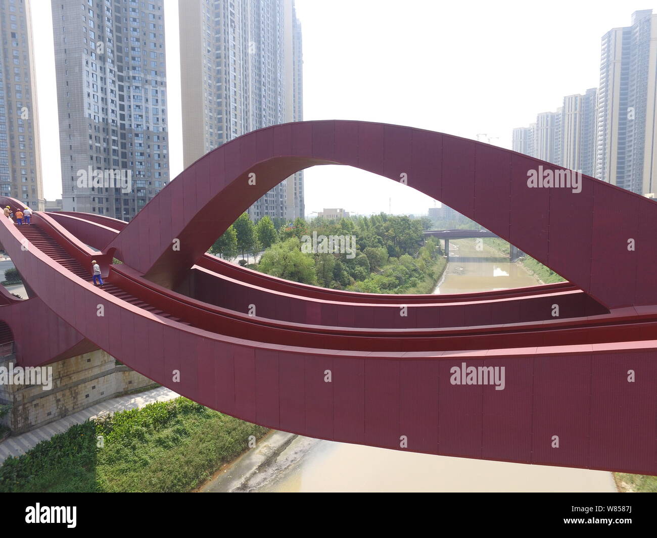 View of the Lucky Knot Bridge, a curvaceous walkway dubbed "the sexiest ...