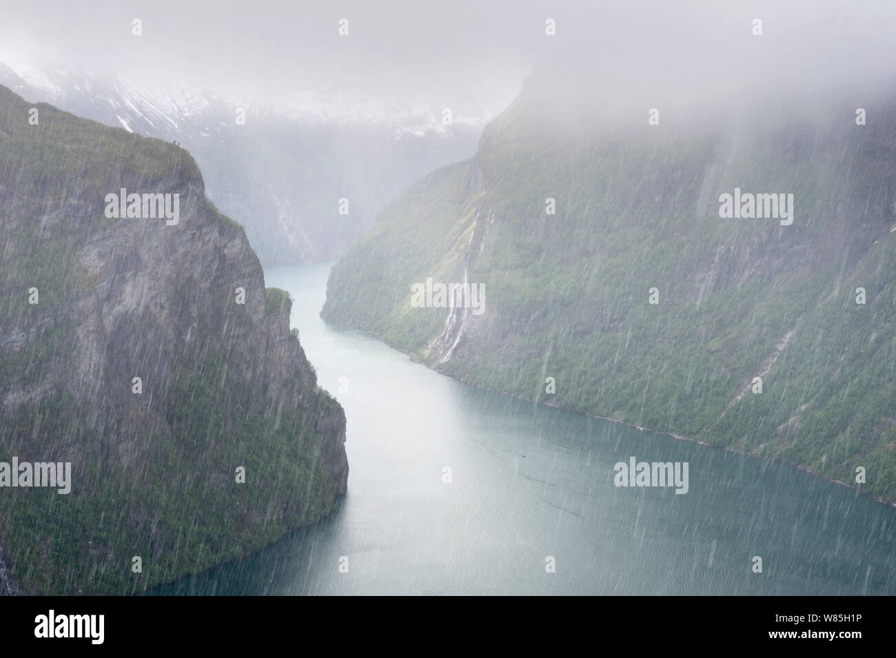 Heavy rain norway hi-res stock photography and images - Alamy