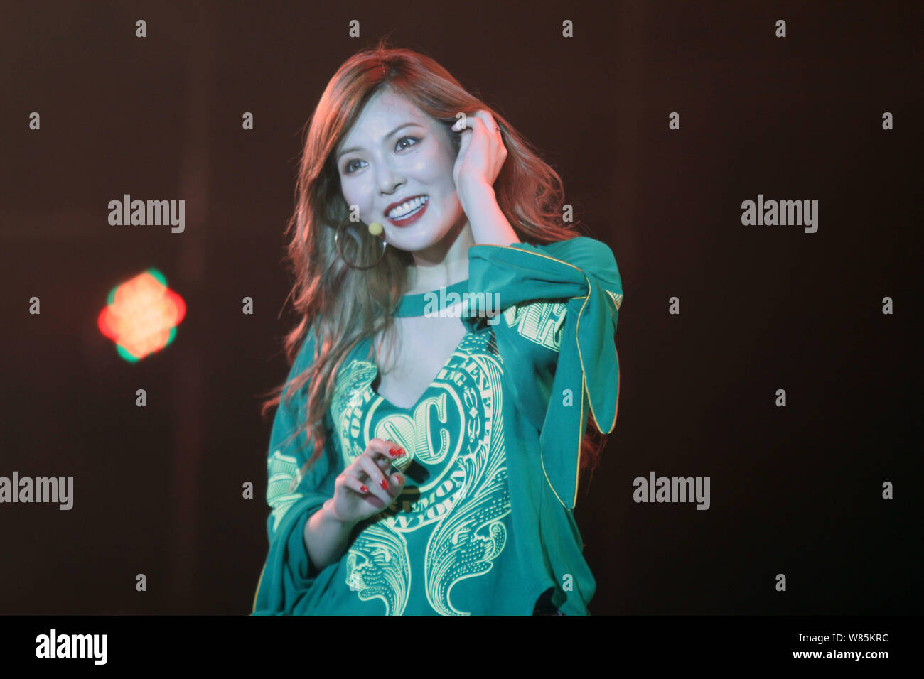 Kim hyuna hi-res stock photography and images - Alamy