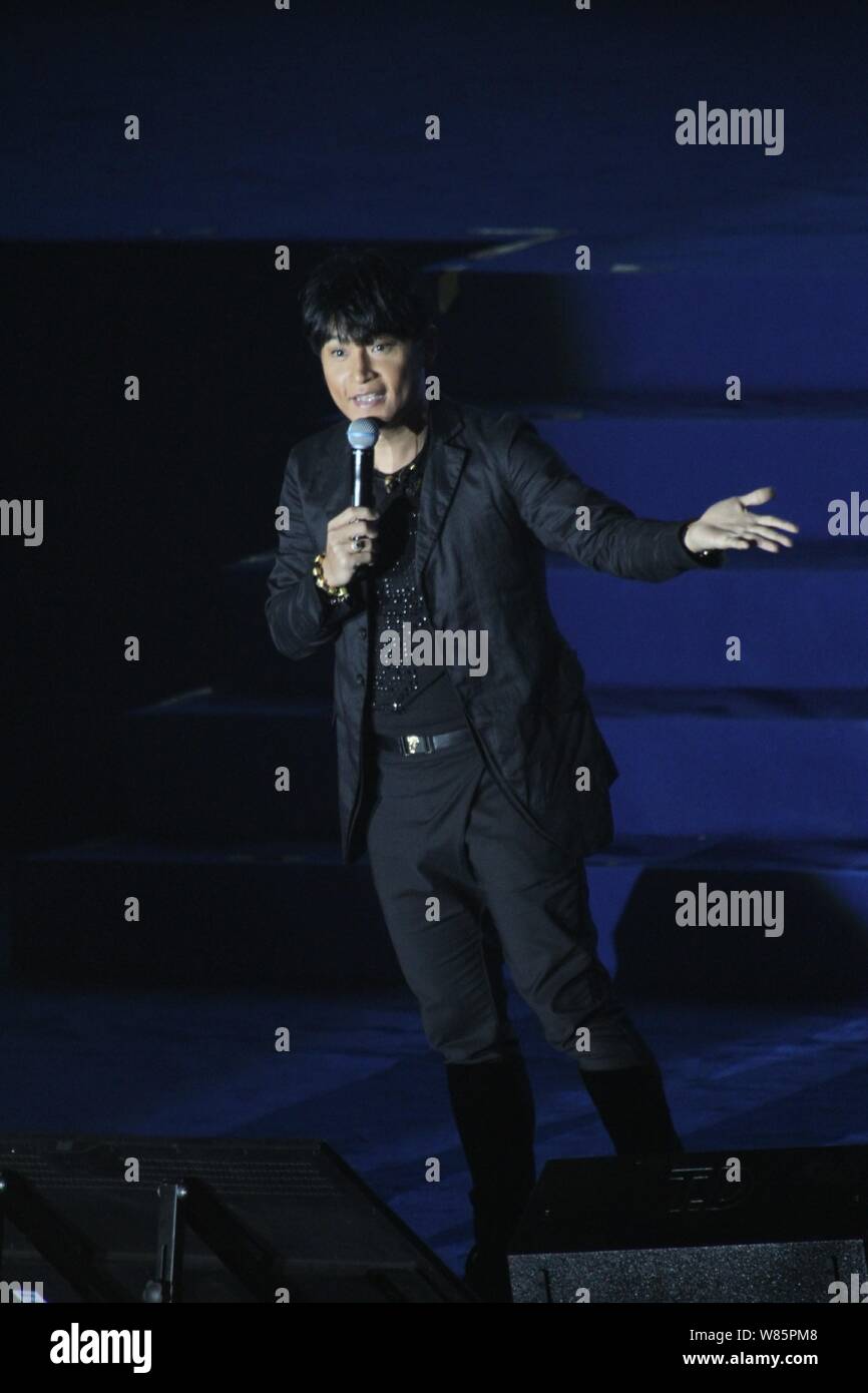 Julian Chen High Resolution Stock Photography and Images - Alamy