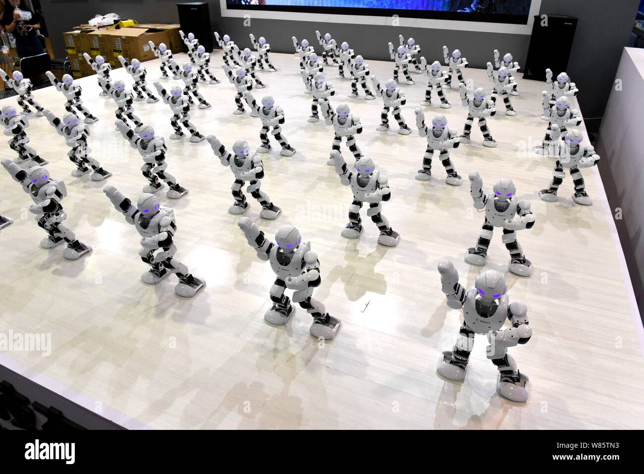 Alpha 1s robot hi-res stock photography and images - Alamy