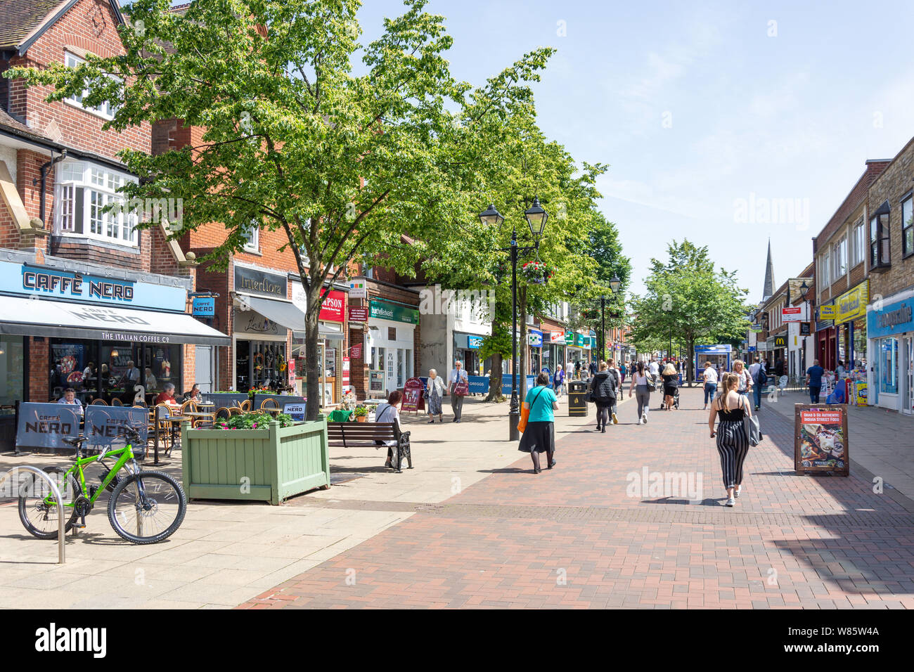 Solihull High Street, Solihull, West Midlands, England, United Kingdom ...