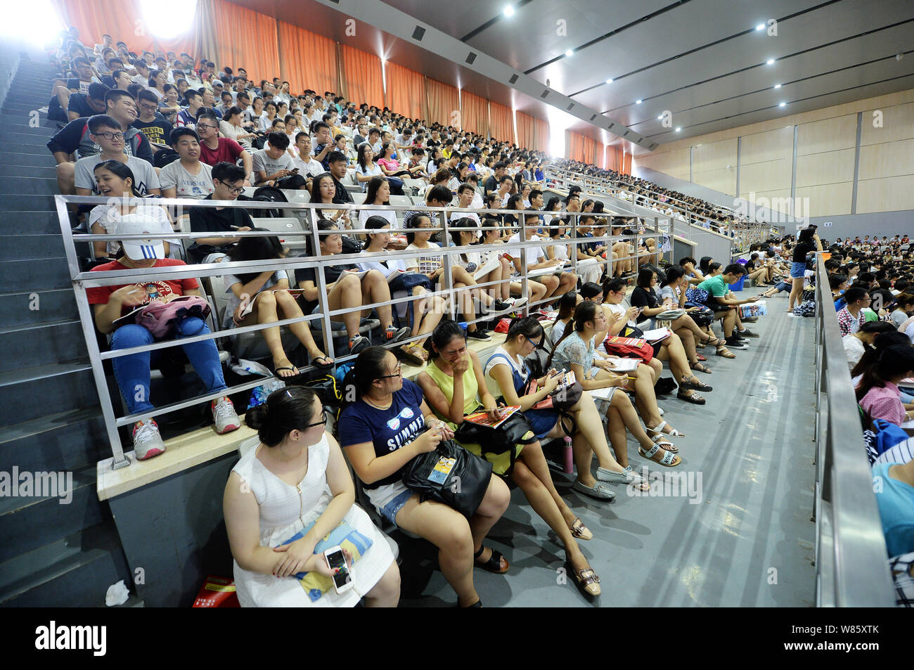 Chinese students take part in a tutorial and review session for the ...