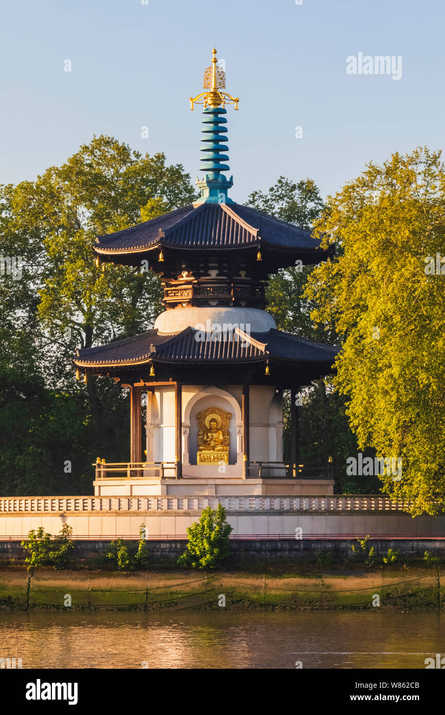 Kennington park london hi-res stock photography and images - Alamy