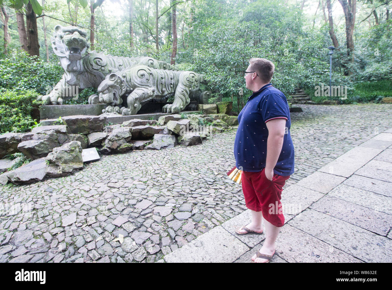 One day tour hi-res stock photography and images - Alamy