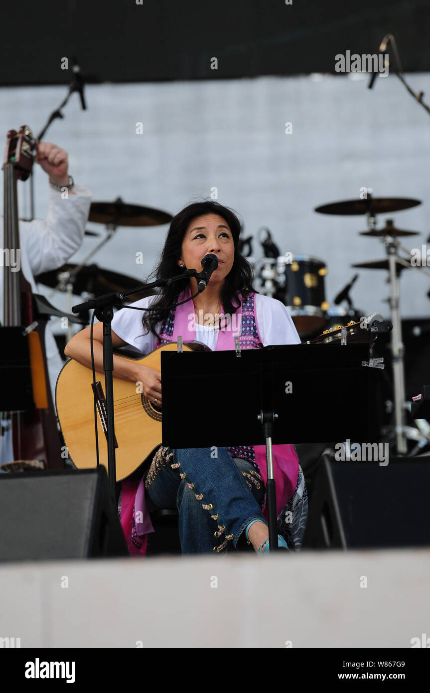 Japanese-Brazilian bossa nova singer Lisa Ono performs during the 2016 ...