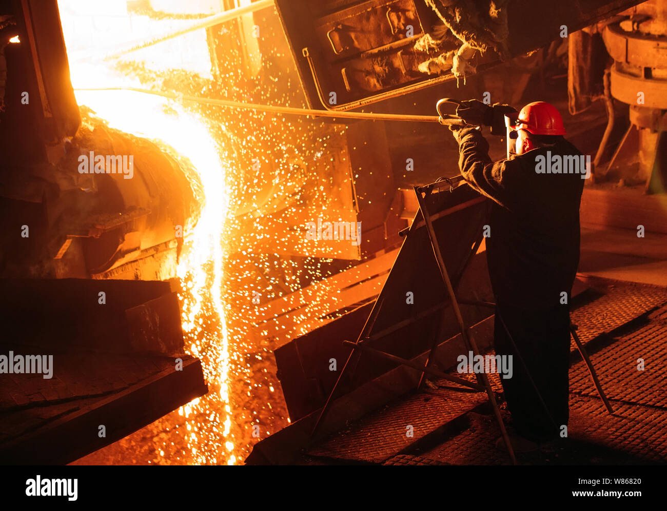 Electric arc steel melting furnace hi-res stock photography and images ...