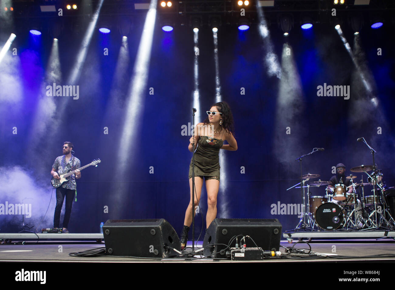 Eliza sophie caird doolittle hi-res stock photography and images - Alamy