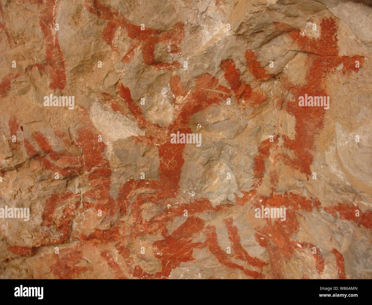 --FILE--A view of rock paintings on the Huashan Mountain by the ...