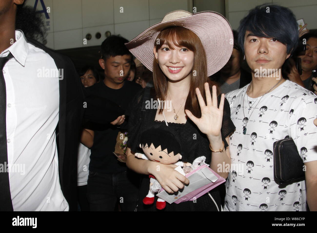 Akb48 fans hi-res stock photography and images - Alamy