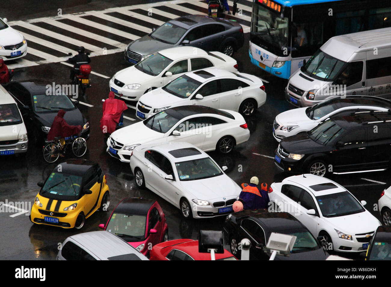 Traffic congestion nanjin china hi-res stock photography and images - Alamy