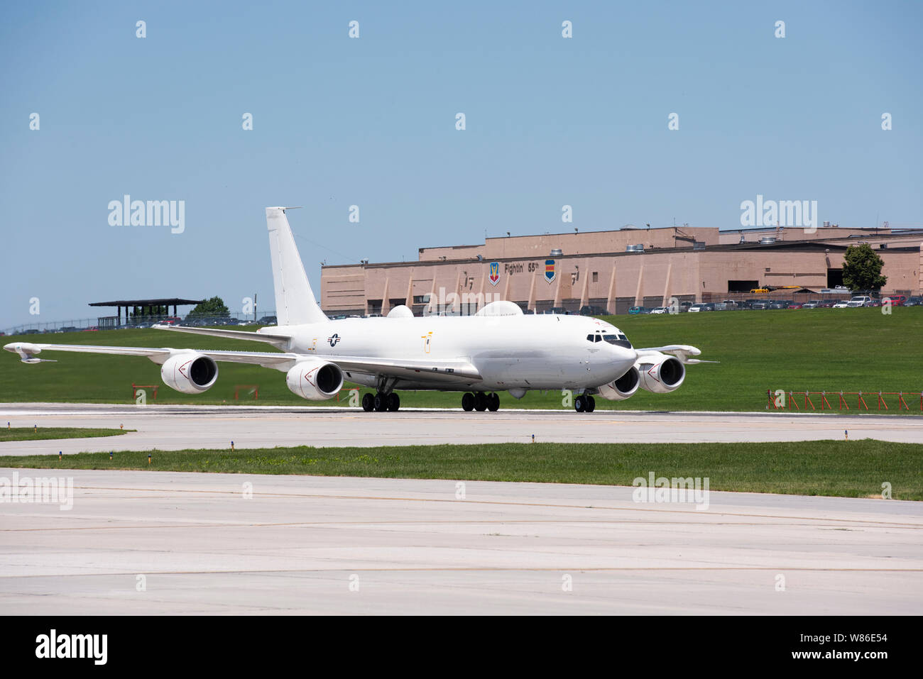A U.S. Navy E-6B Mercury aircraft, assigned to Strategic Communications ...