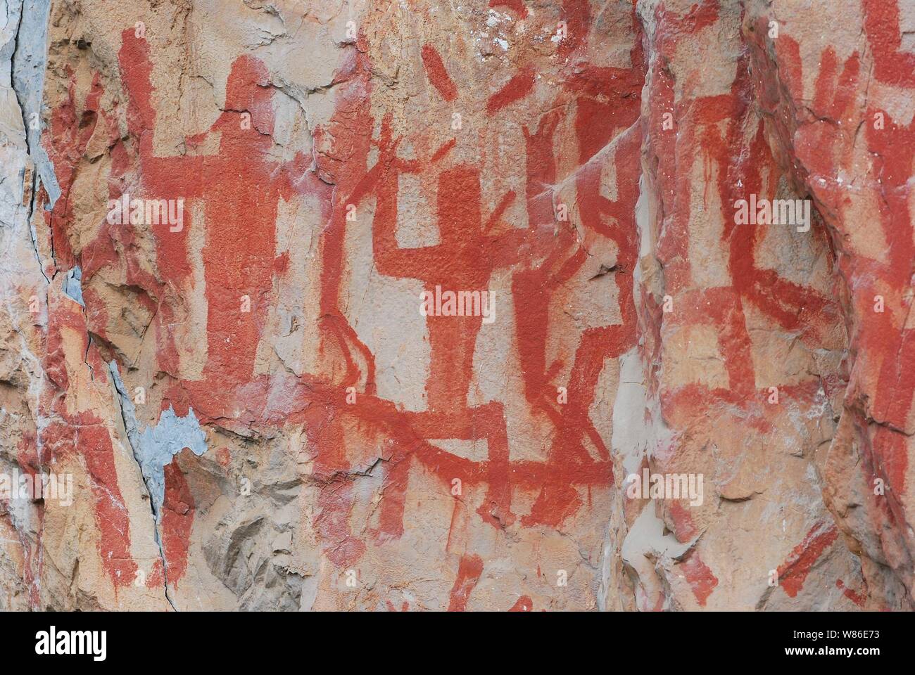 Huashan rock paintings hi-res stock photography and images - Alamy
