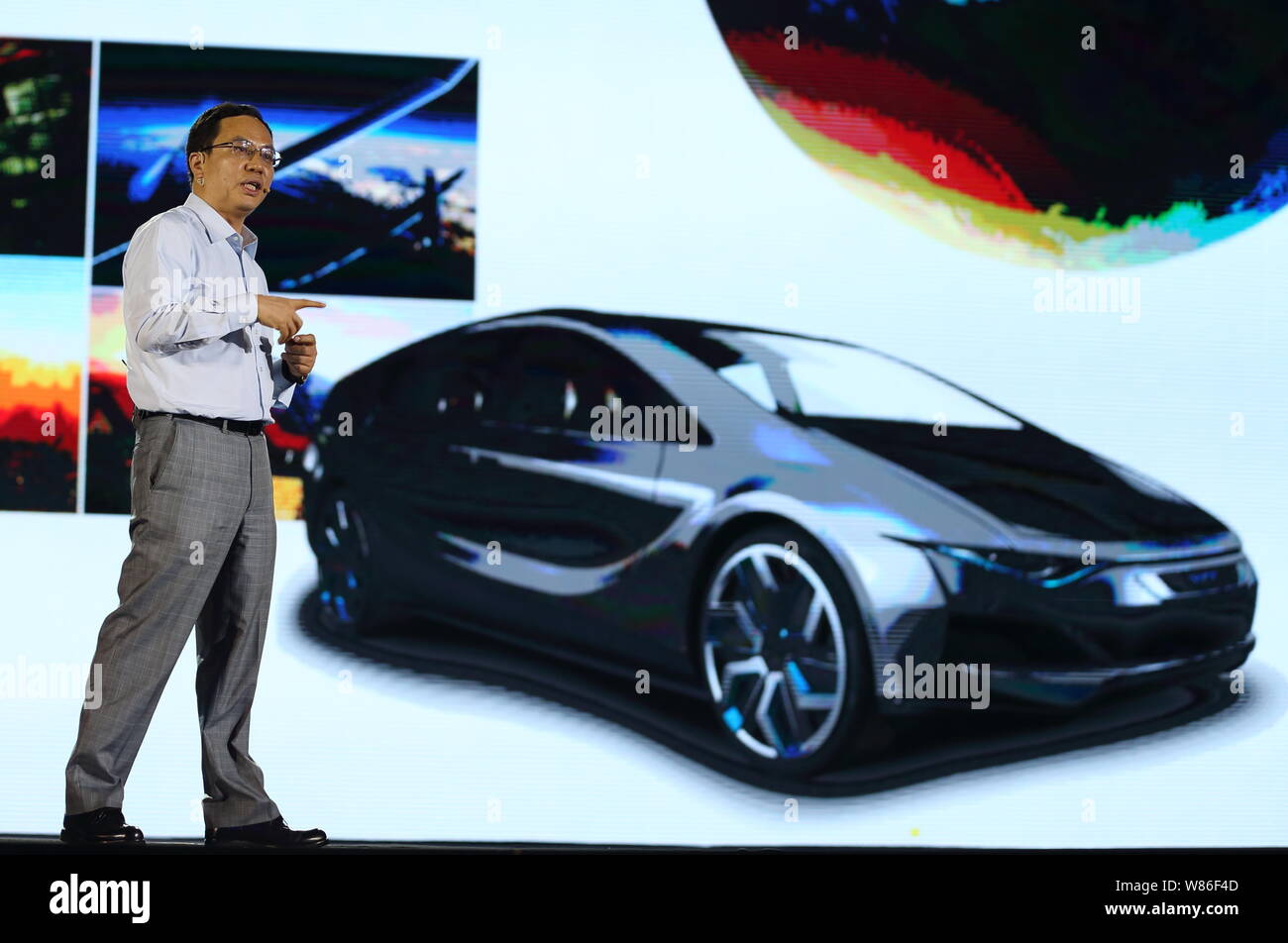 Solar powered cars hi-res stock photography and images - Alamy