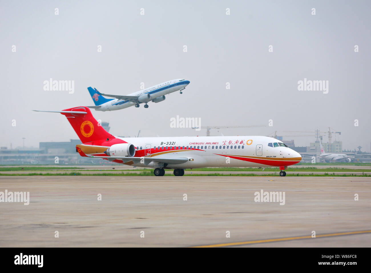 --FILE--A COMAC ARJ21-700 passenger jet of Chengdu Airlines taxis after ...