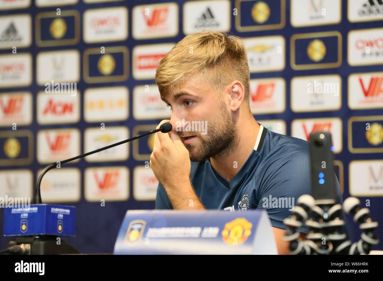 Football paul shaw hi-res stock photography and images - Alamy