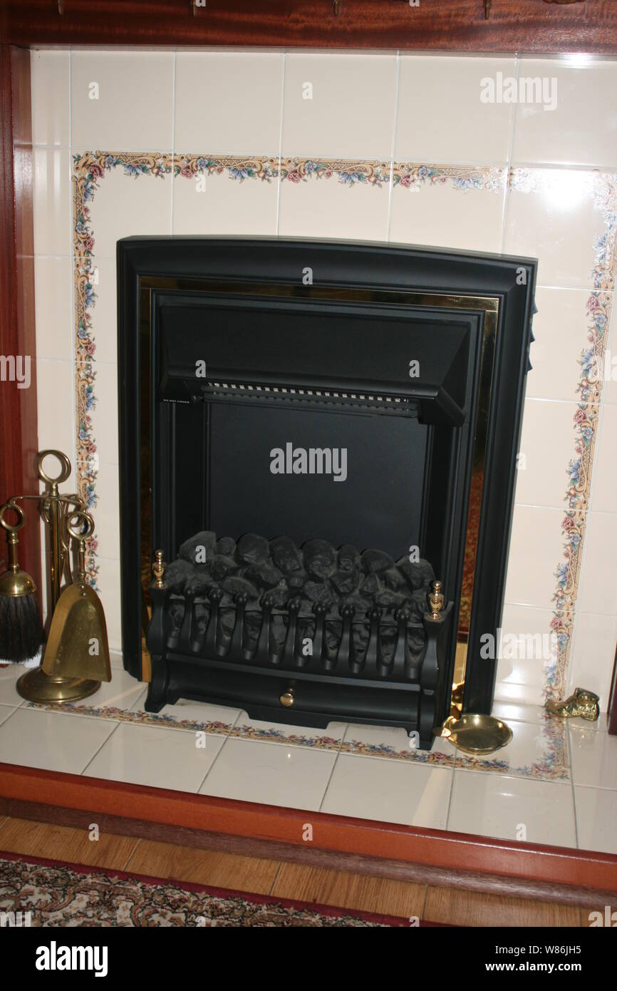 Coal effect electric fire hi-res stock photography and images - Alamy