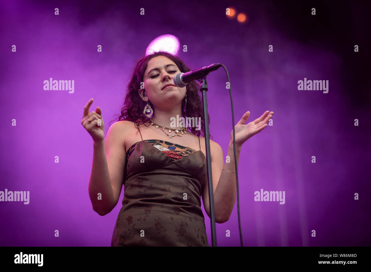 Eliza singer hi-res stock photography and images - Alamy