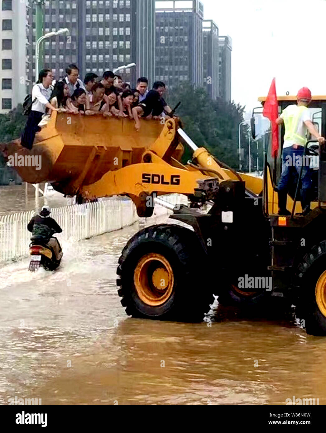 Continuous heavy rain hi-res stock photography and images - Alamy