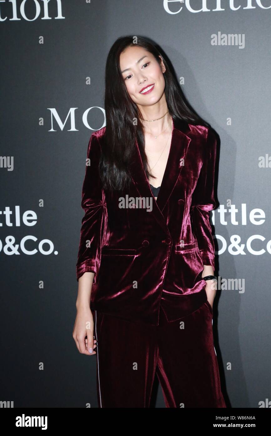 Chinese super model Liu Wen poses at a fashion show of "MO&Co in ...