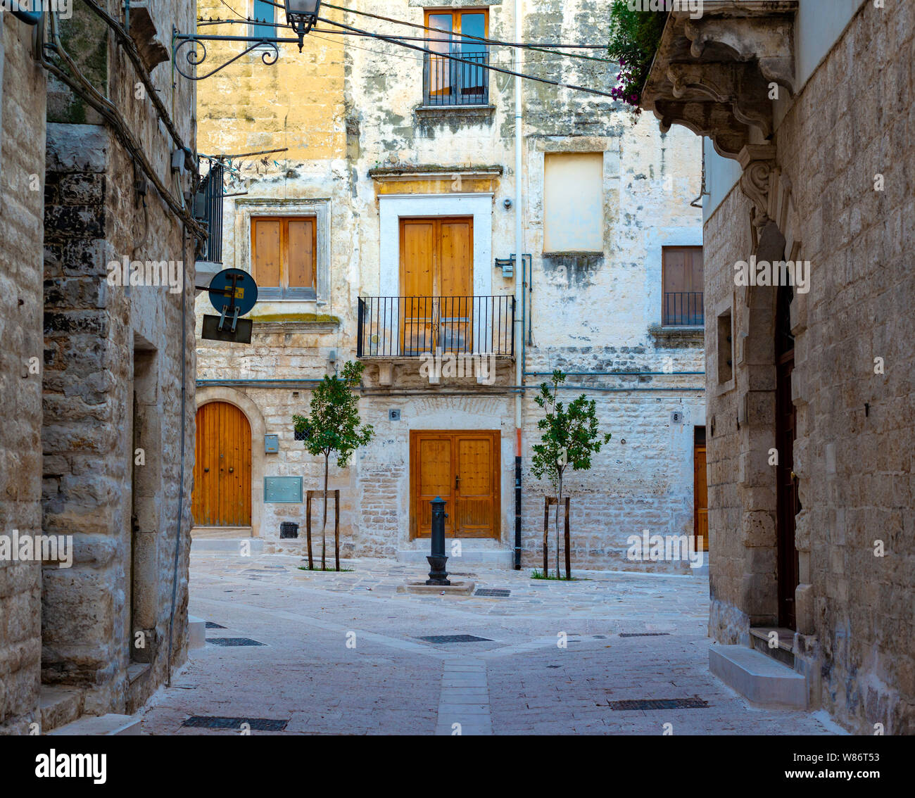 Modugno puglia hi-res stock photography and images - Alamy
