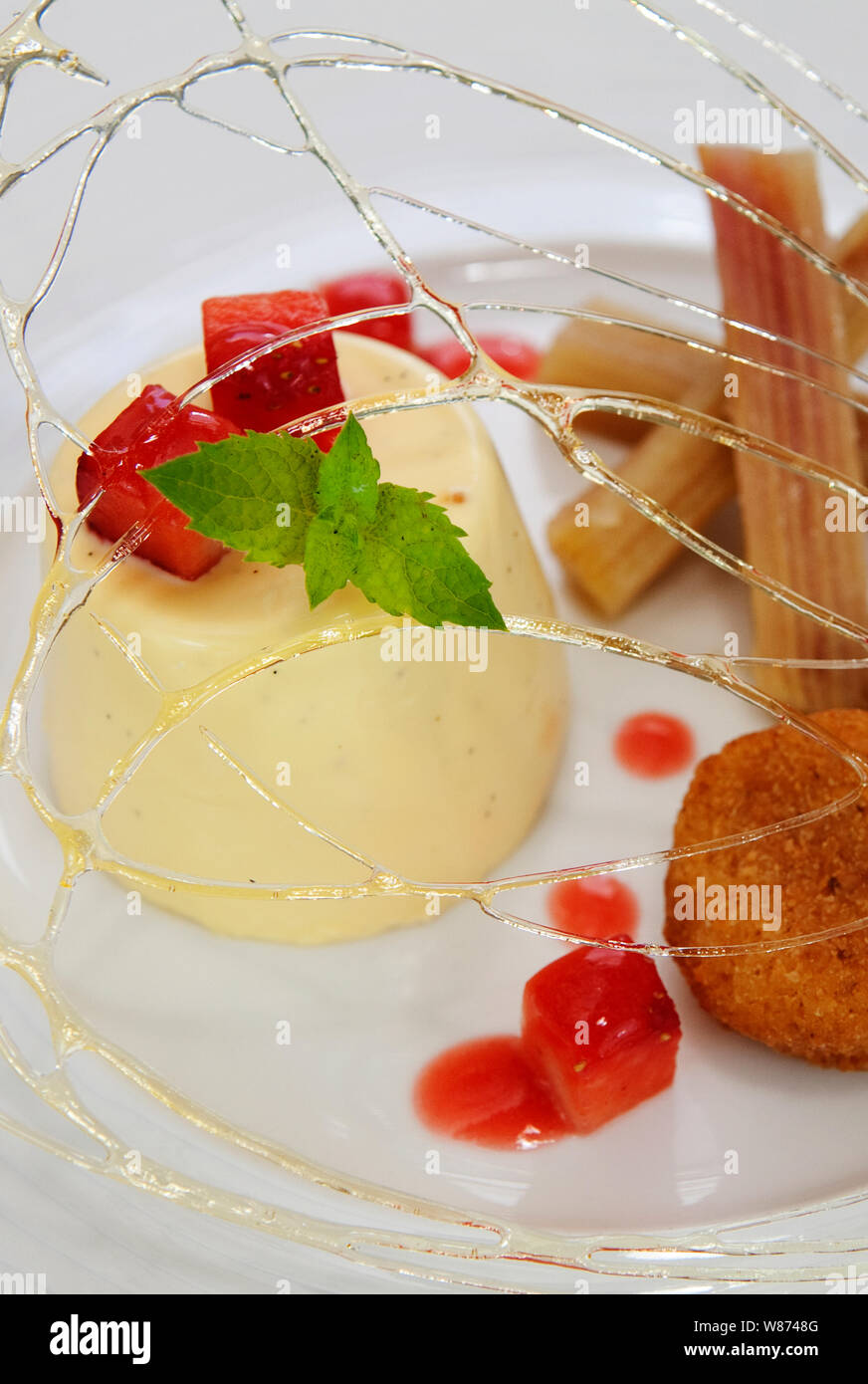 Bon bons hi-res stock photography and images - Alamy