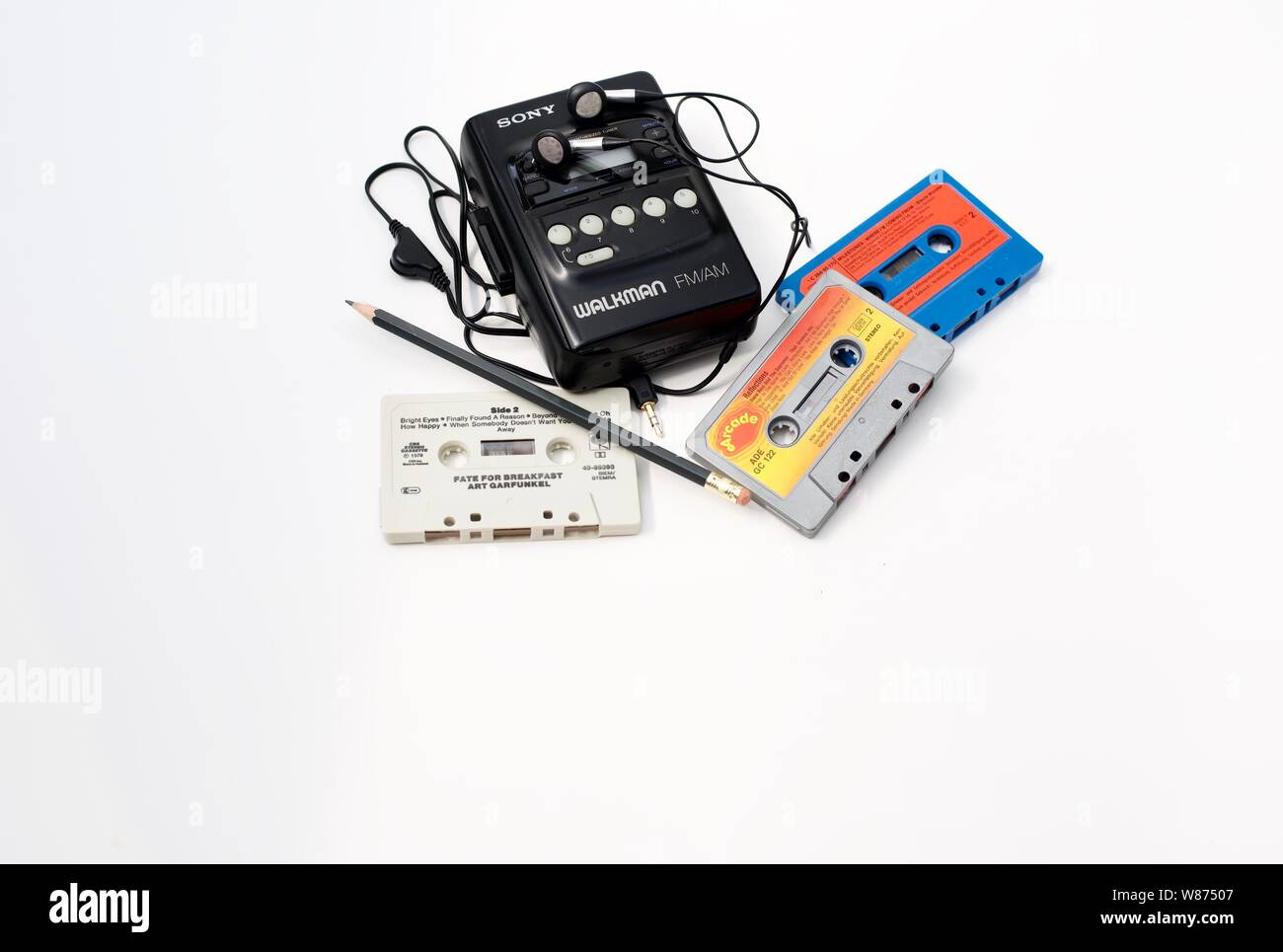 Sony walkman 1980s hi-res stock photography and images - Alamy