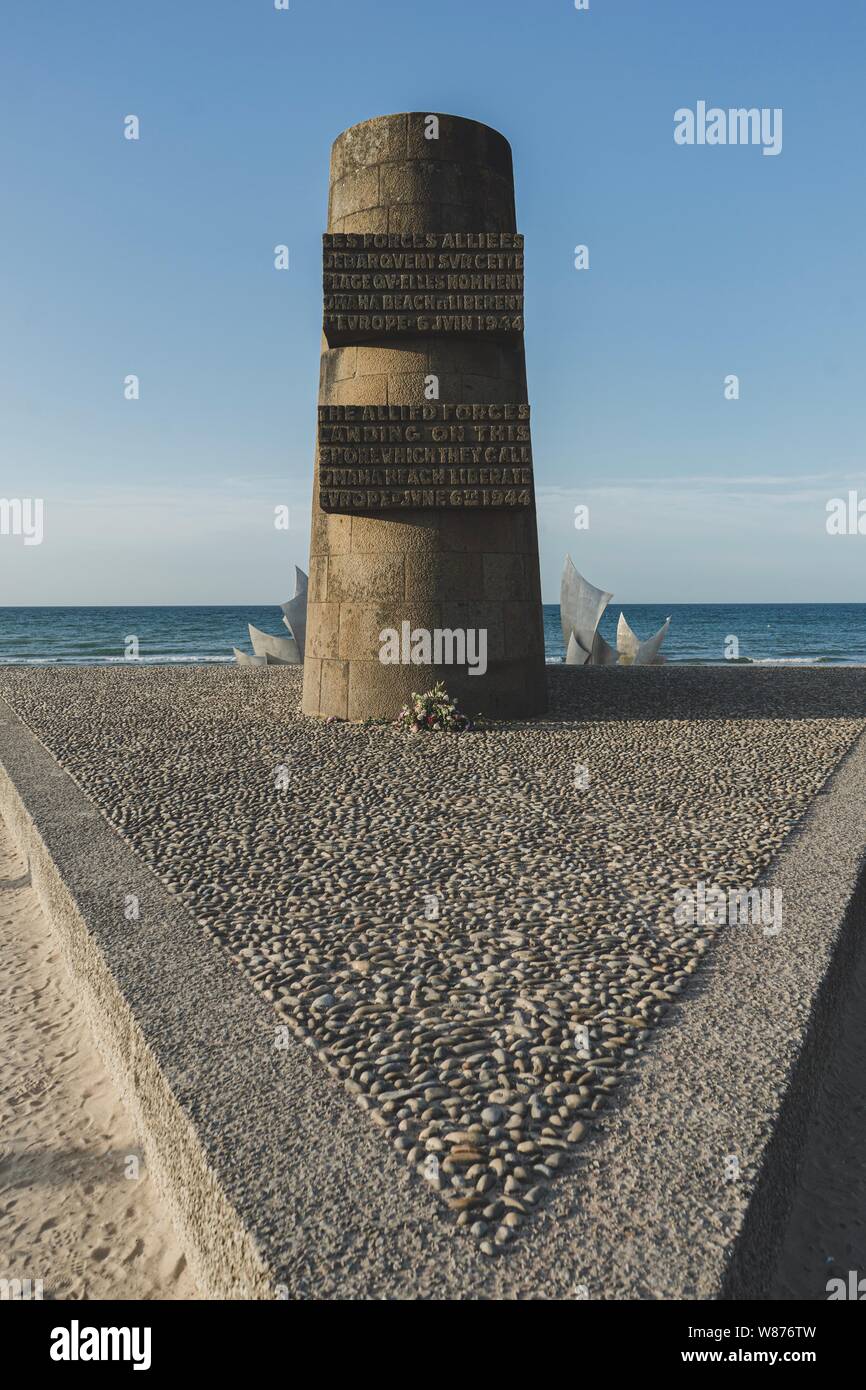 war monument, Omaha Beach, Normandy France Stock Photo - Alamy