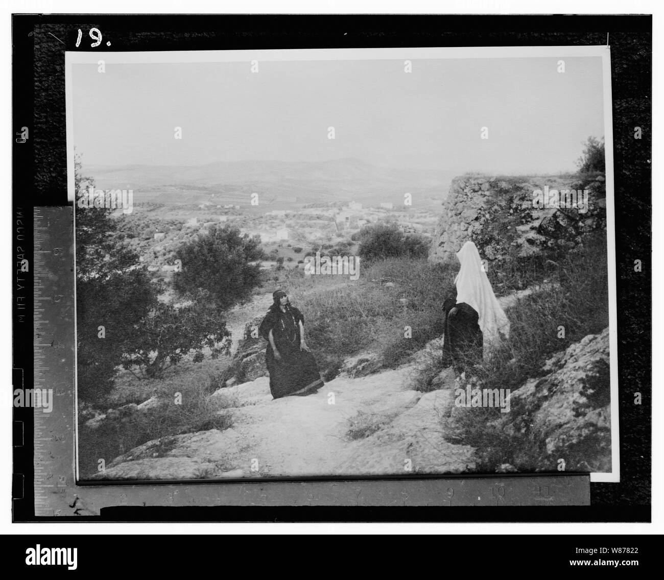 Story of ruth Cut Out Stock Images & Pictures - Alamy