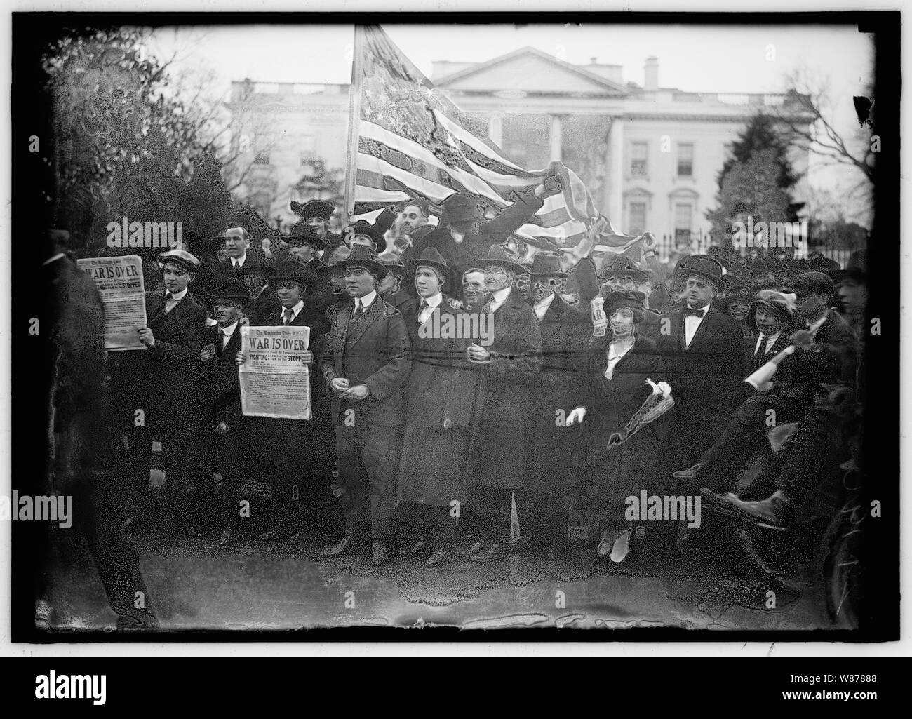 'WAR IS OVER' HEADLINE Stock Photo - Alamy