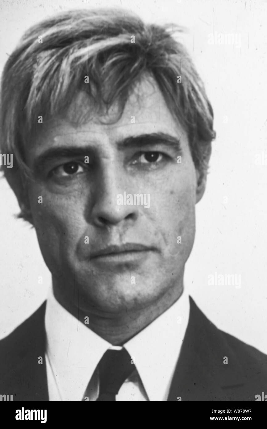 Marlon brando movie hi-res stock photography and images - Alamy