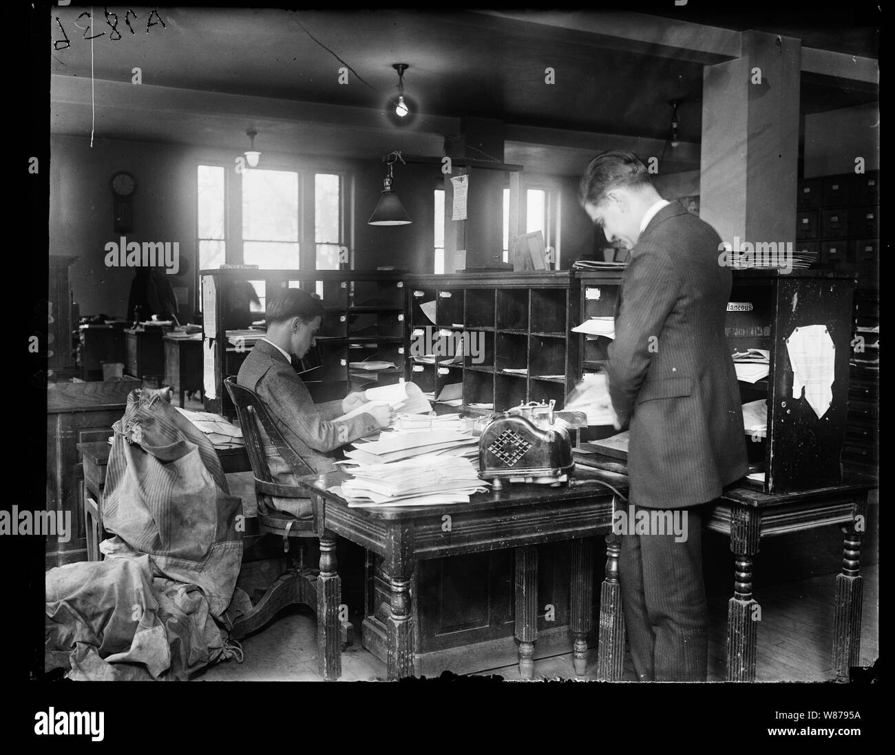 Civil service commission hi-res stock photography and images - Alamy