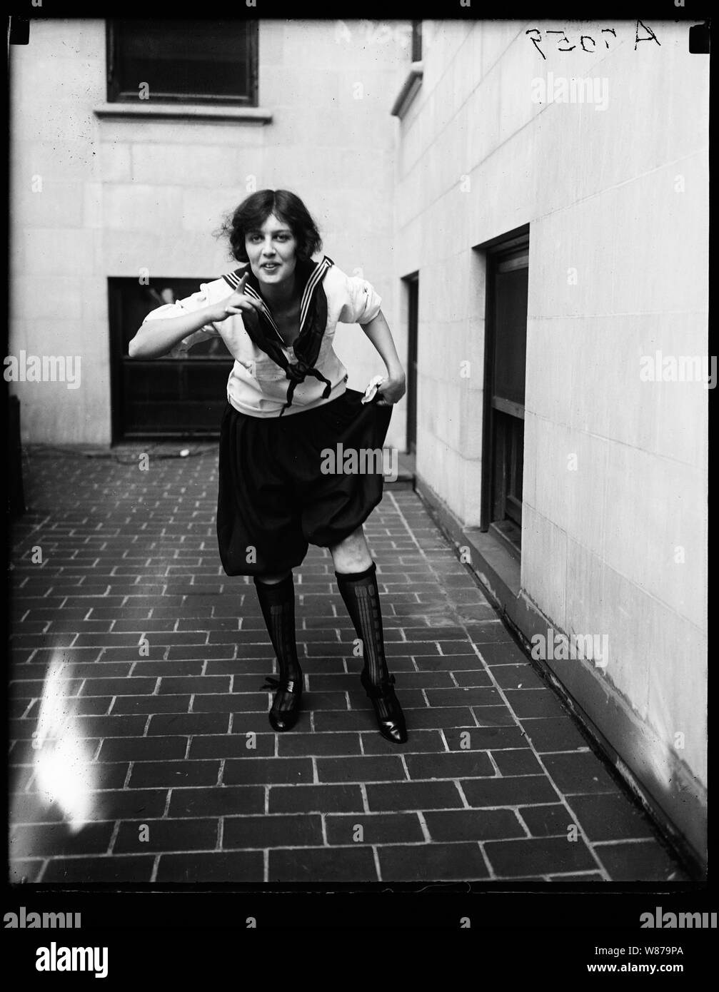 Revue shows Black and White Stock Photos & Images - Alamy