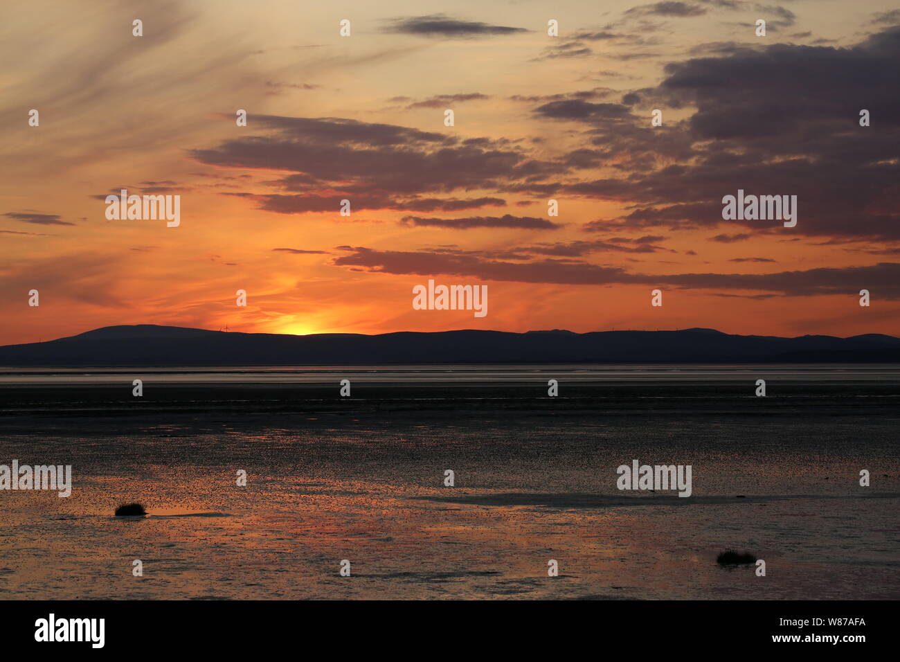 Morecambe Bay sunset sky Stock Photo - Alamy