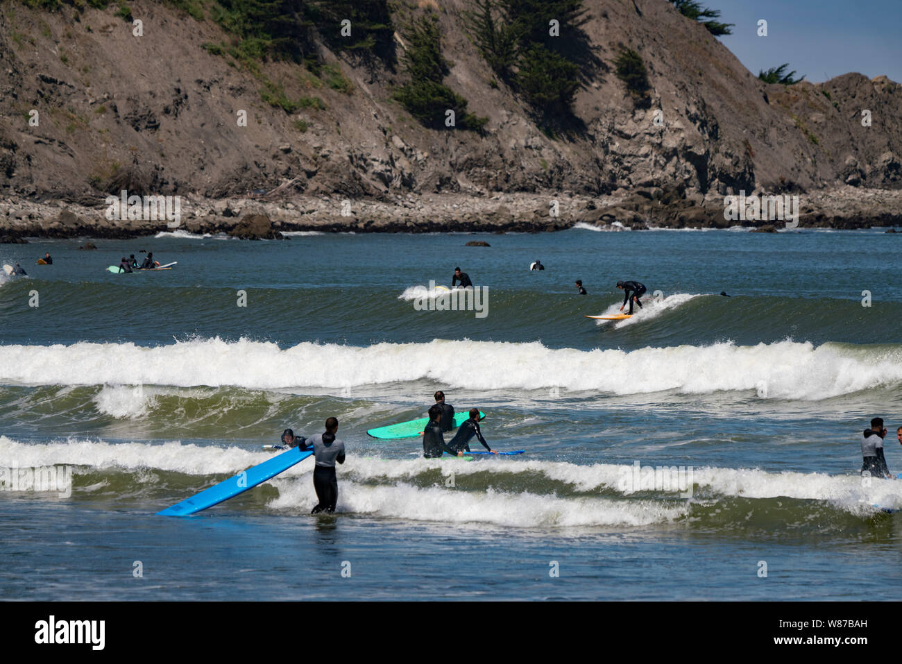 Pacifica, California - June 16, 2018: Surfers and paddle-boards compete ...