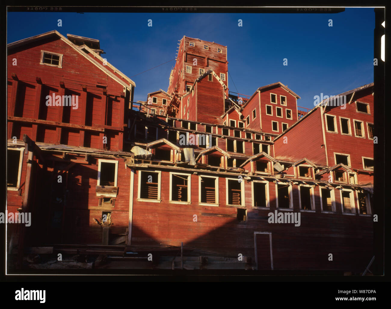 153. CONCENTRATION MILL, LOOKING SOUTHEAST - Kennecott Copper ...