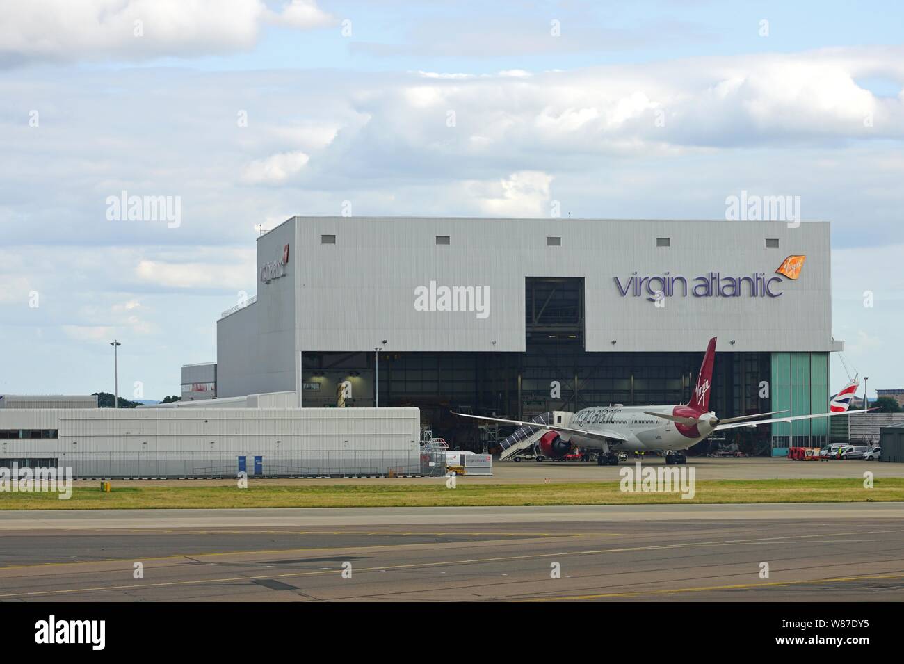 HEATHROW, ENGLAND -28 JUL 2019- View of an airplane from British ...
