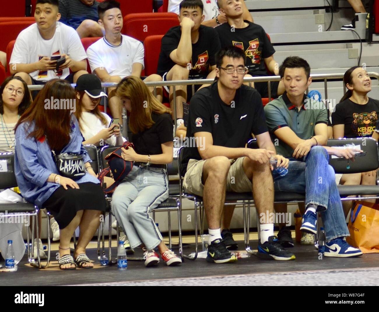 Kok king of kings basketball hi-res stock photography and images - Alamy