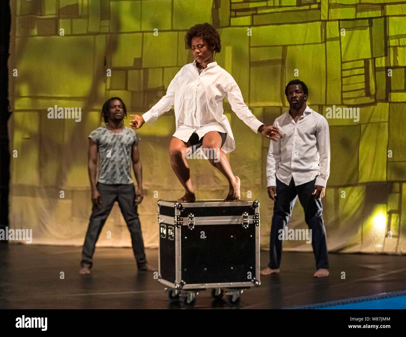 Afrobeat pioneer hi-res stock photography and images - Alamy