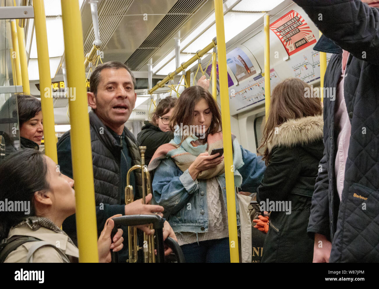 Underground buskers hi-res stock photography and images - Alamy